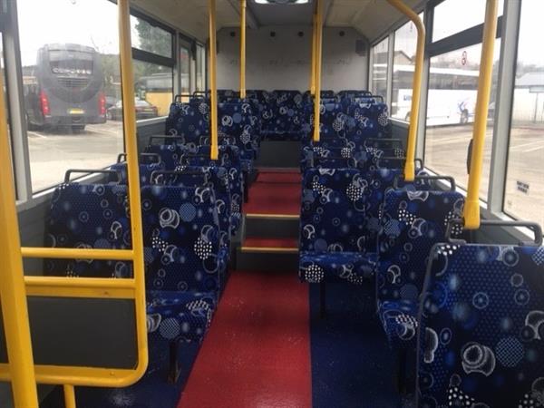 Vehicle Details: 2005 Optare Solo Slimline M880 - Used Coach Sales